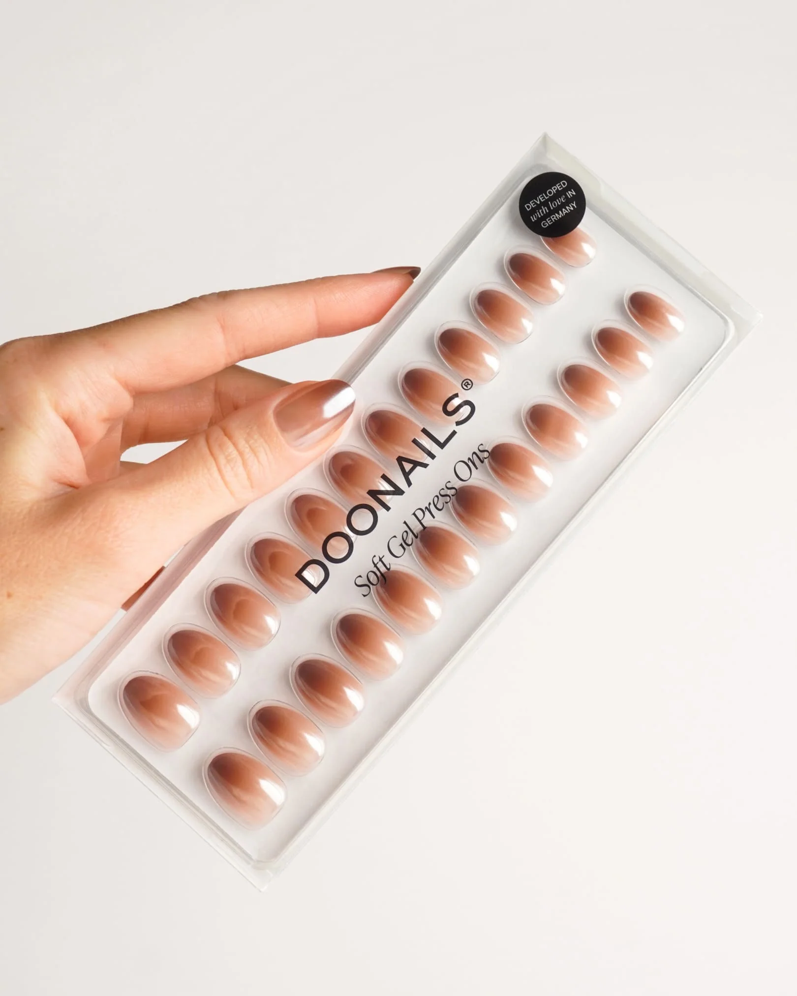 Brownie Short Round Soft Gel Press Ons - DOONAILS®